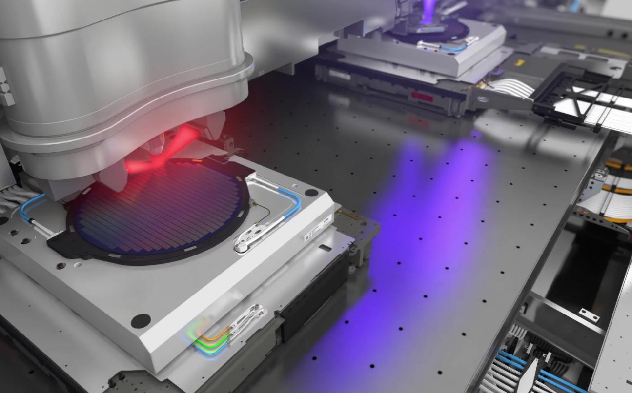 Aim for 1nm! Japan completed the import of the first EUV lithography machine, and the United ...