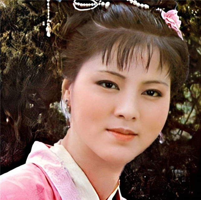 A Dream of Red Mansions: Just relying on the habitual little action of ...