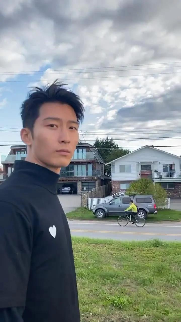 Dou Xiao and He Chaolian got married on the 18th. Why can he, who seems ...