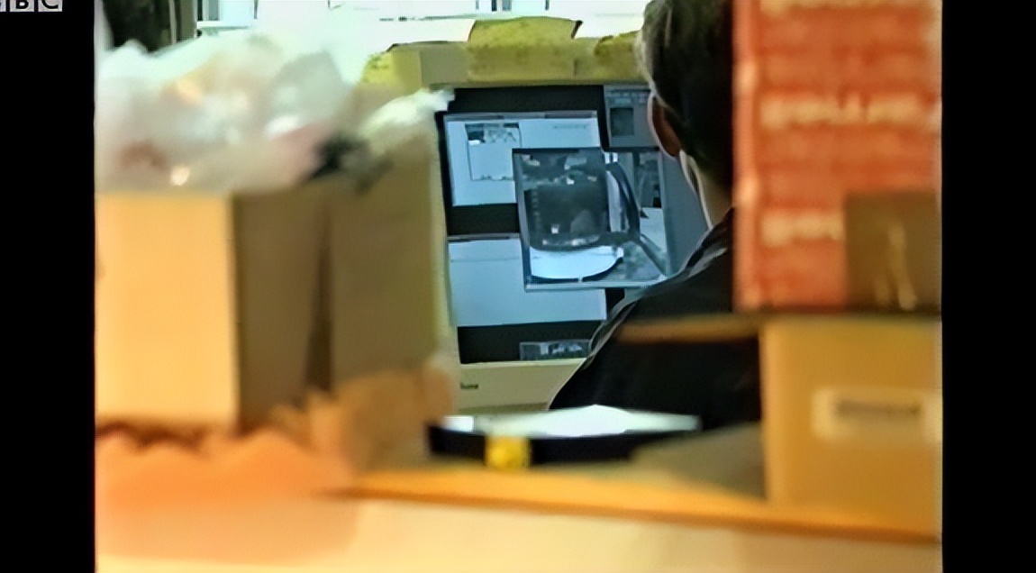 After watching the first live broadcast in human history, I found the ...