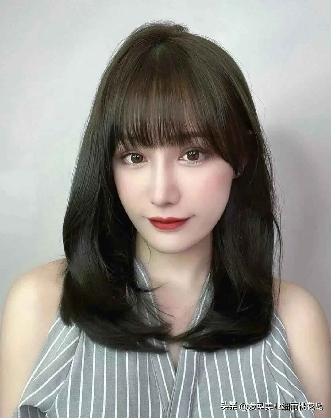 Only dyed but not permed "clavicular hair" - iNEWS