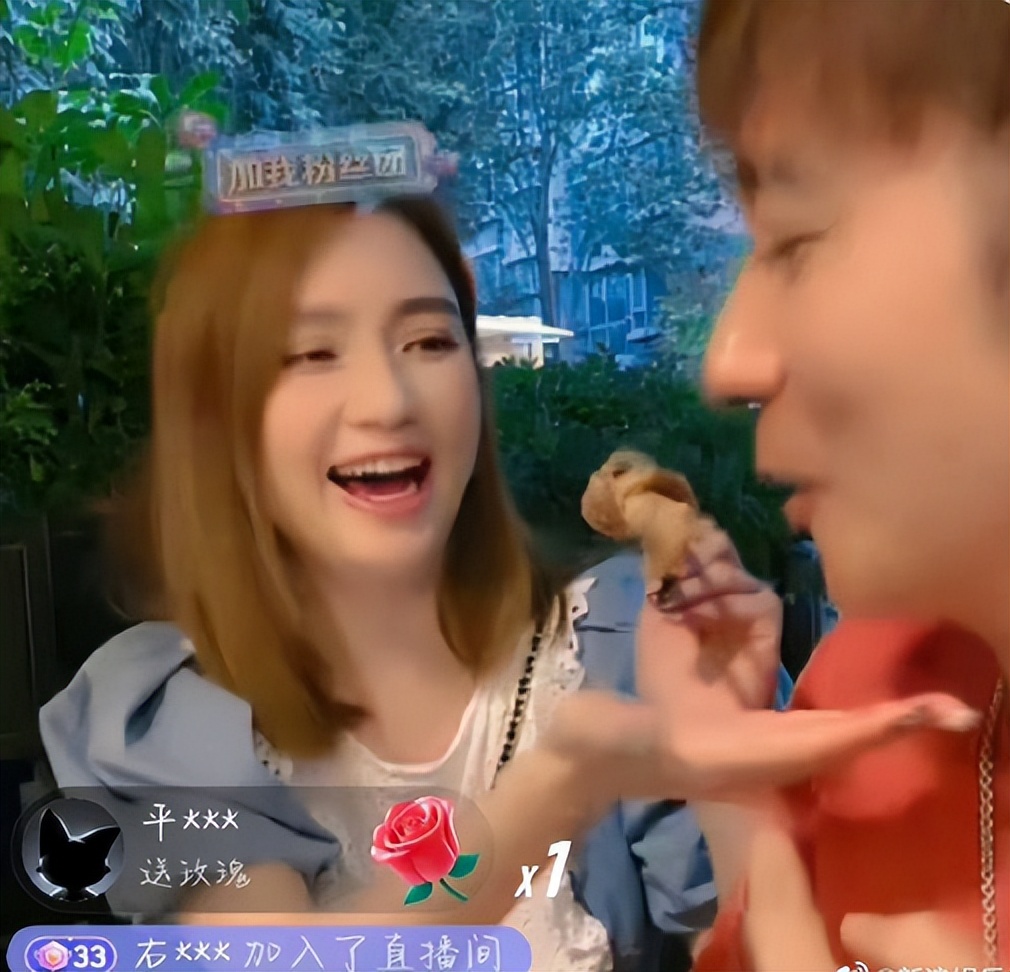 Zhang Danfeng and Hong Xin show their love together after the divorce turmoil, but the comments ...