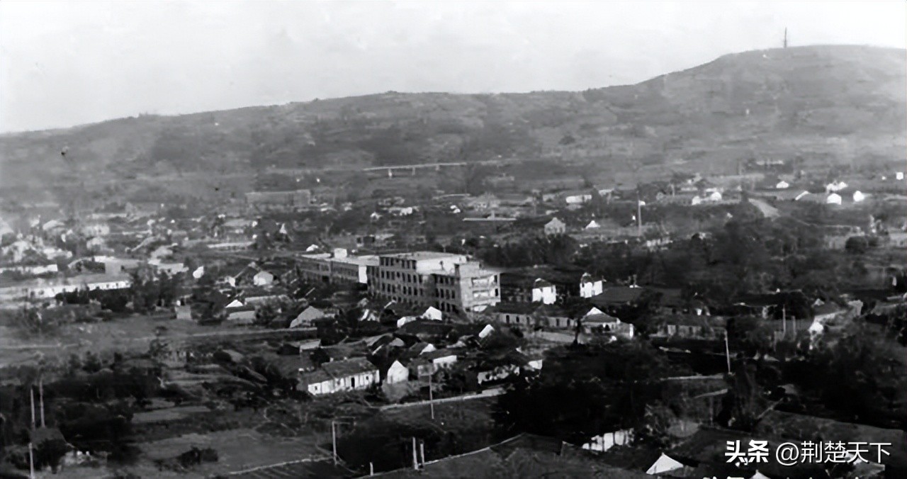 Old Photos: Documenting Jingmen's Urban Change - iNEWS