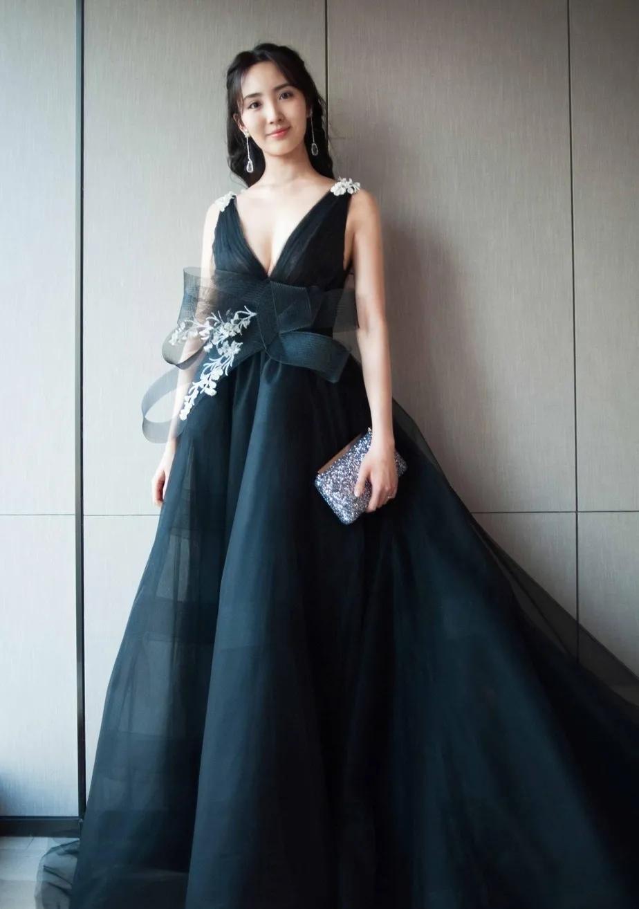 Wang Zixuan is so beautiful - iNEWS