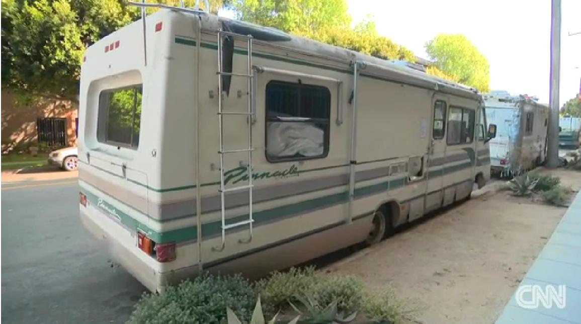 The RV problem for the homeless in Los Angeles - iNEWS