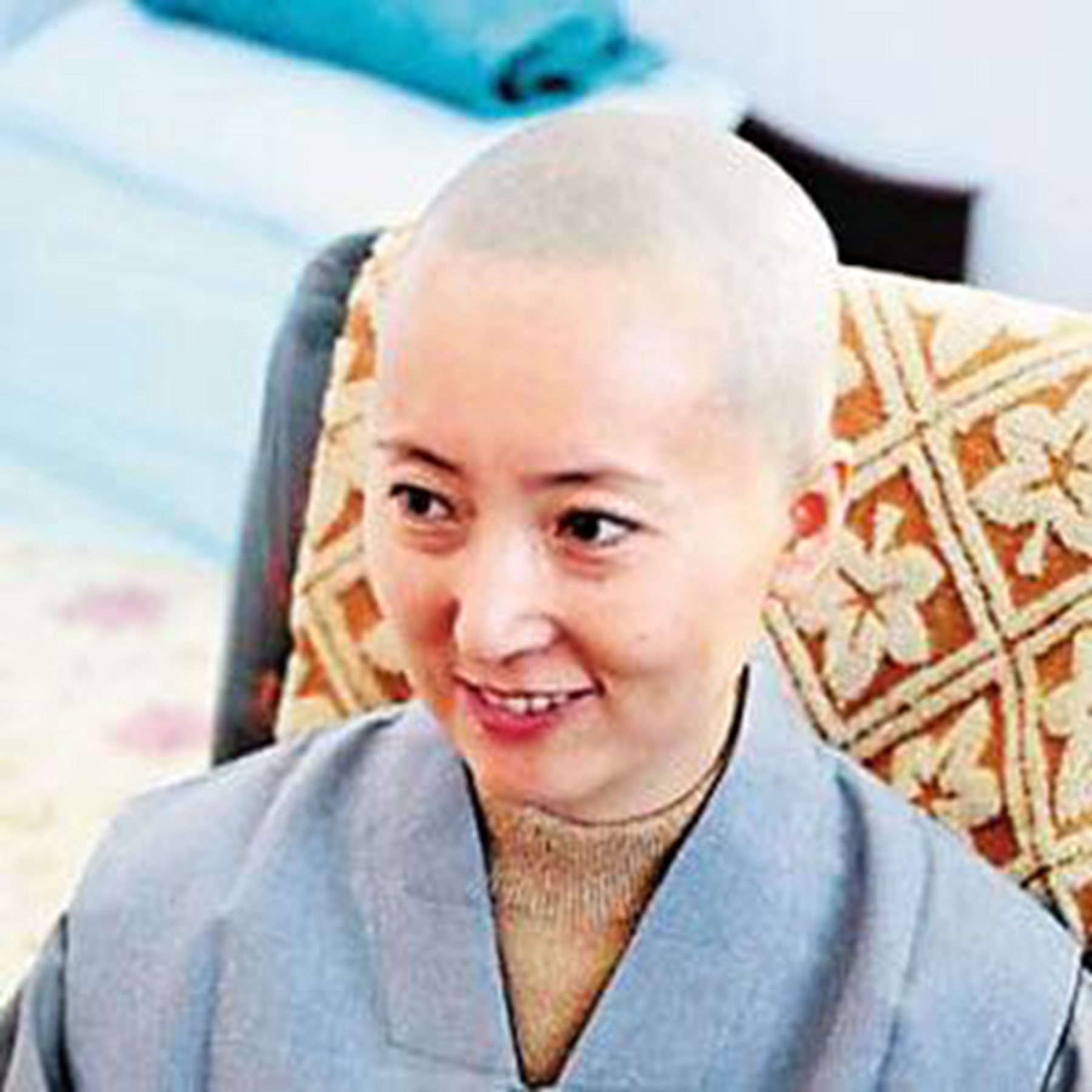 Three female celebrities with unlucky faces, the last one makes people ...