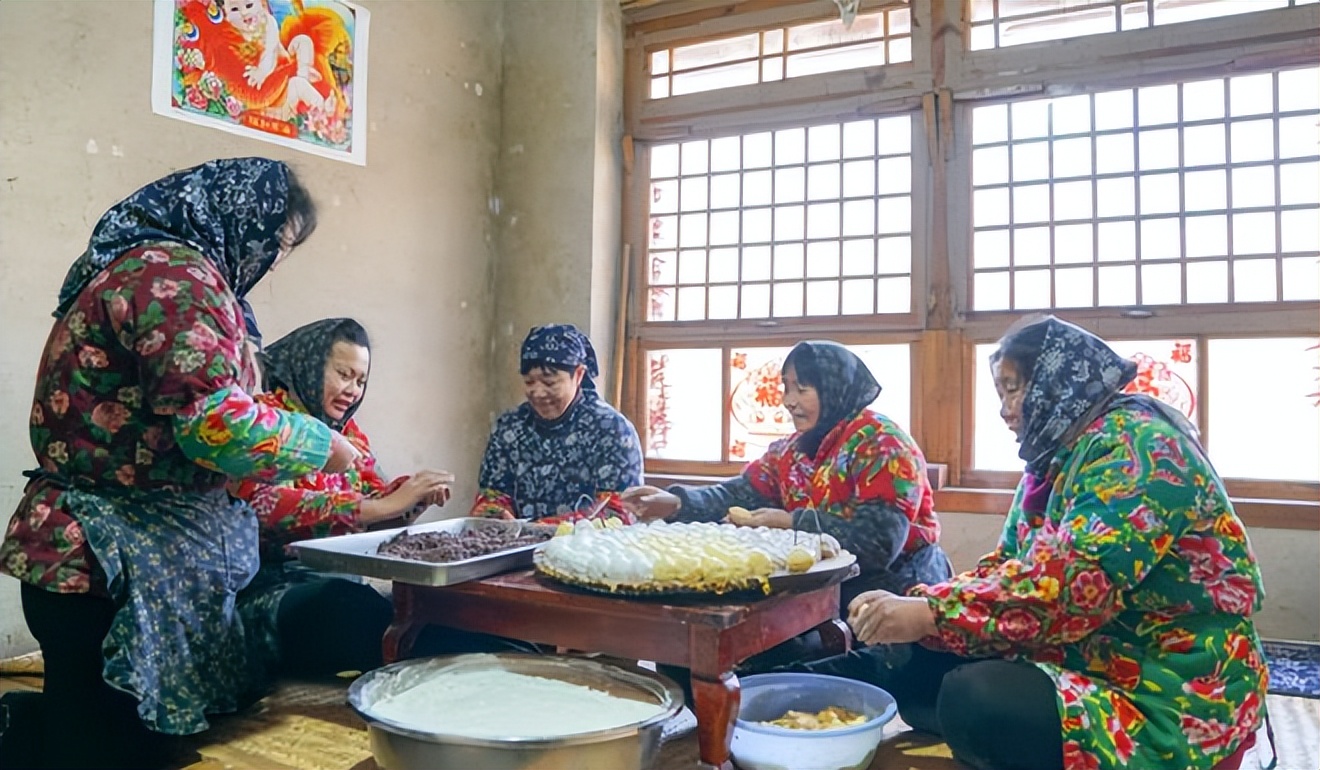 Exploring the family traditions of Northeast people: the history and ...