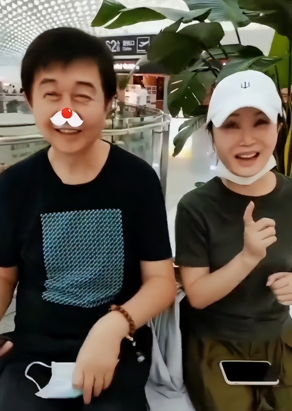 Fu Disheng: Actively improve his appearance, even at the age of 56, he ...