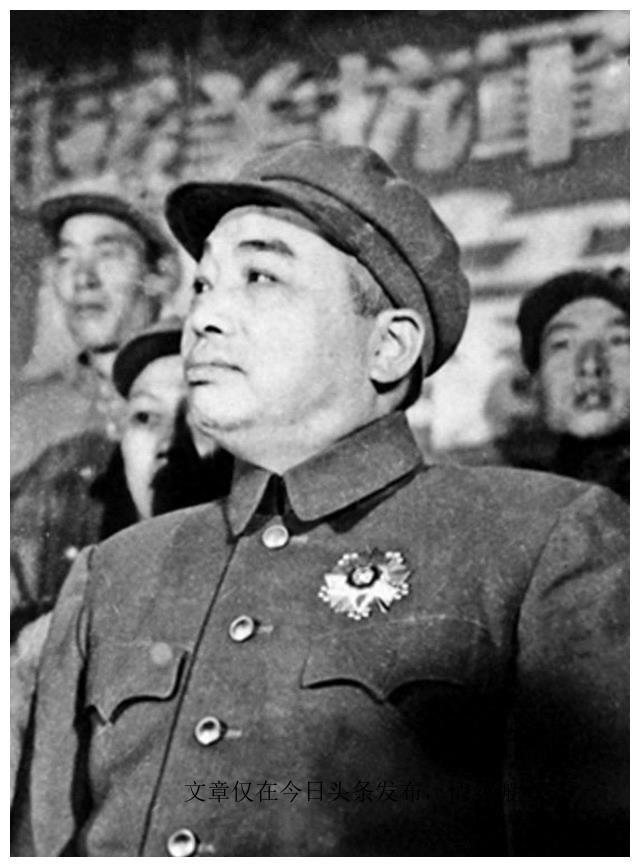 Why did Duan Suquan, who became the division's political commissar at ...