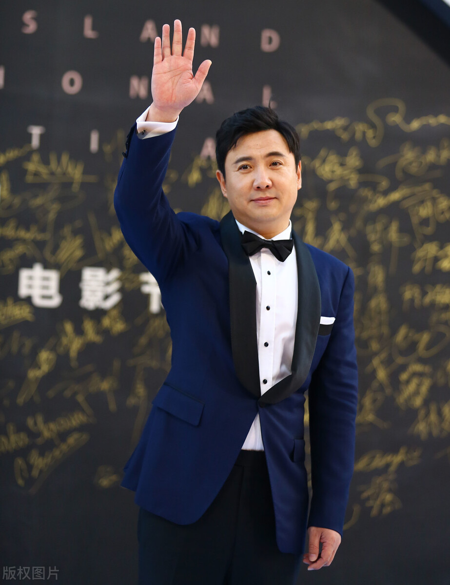 Shen Teng was in a trance, buying medicine alone in Japan, revealing ...