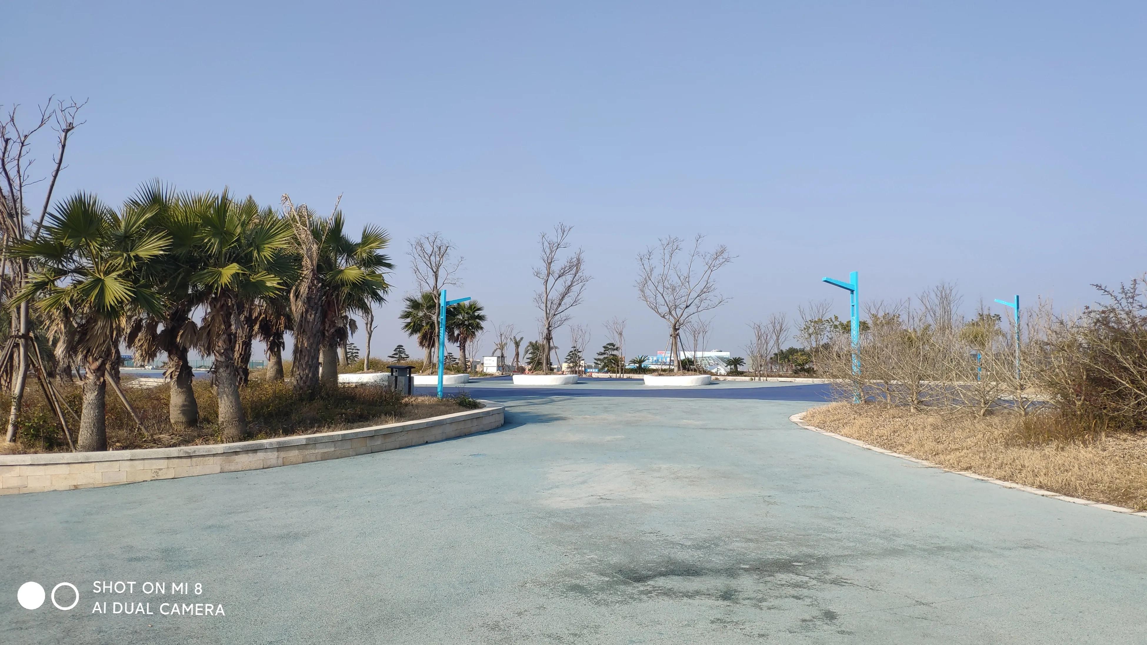 Linhai Baisha Bay Blue Bay Park with artificial beach - iNEWS