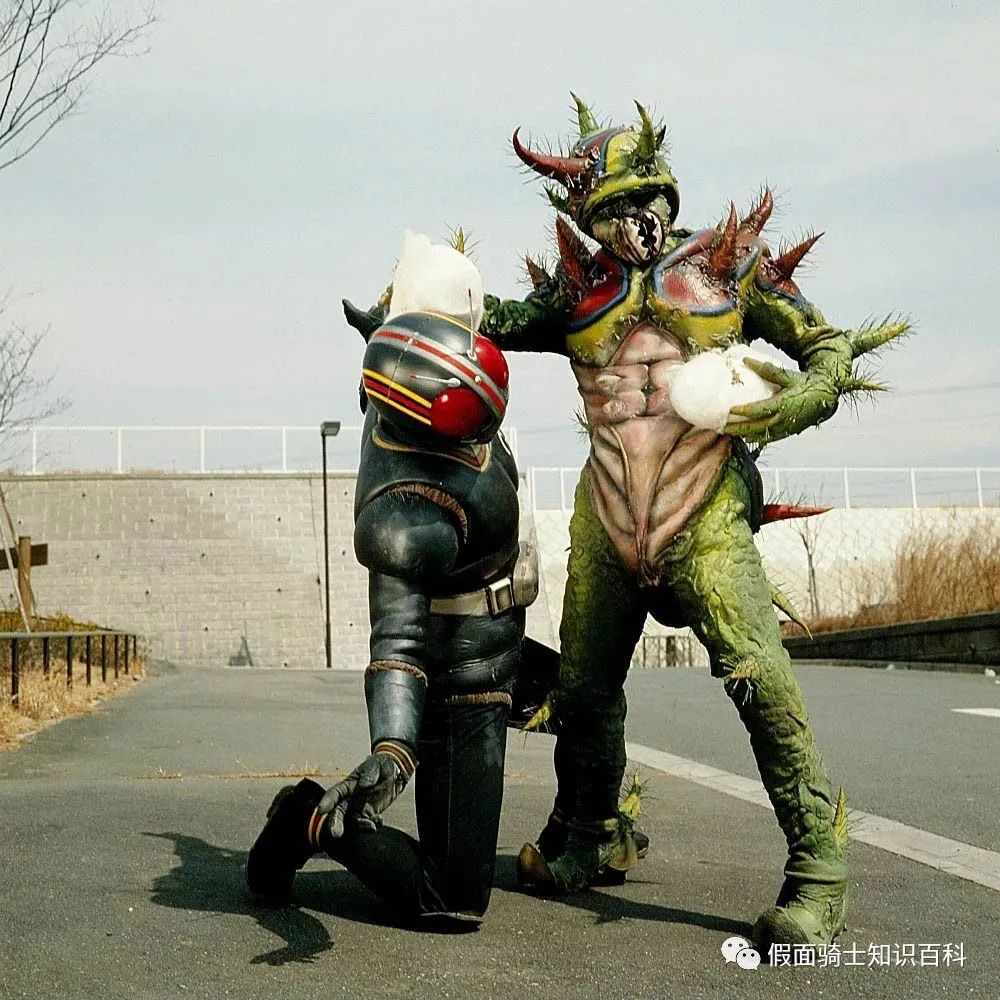 Kamen Rider BLACK Golgom Monster Encyclopedia: Moth Monster! Seal BLACK ...