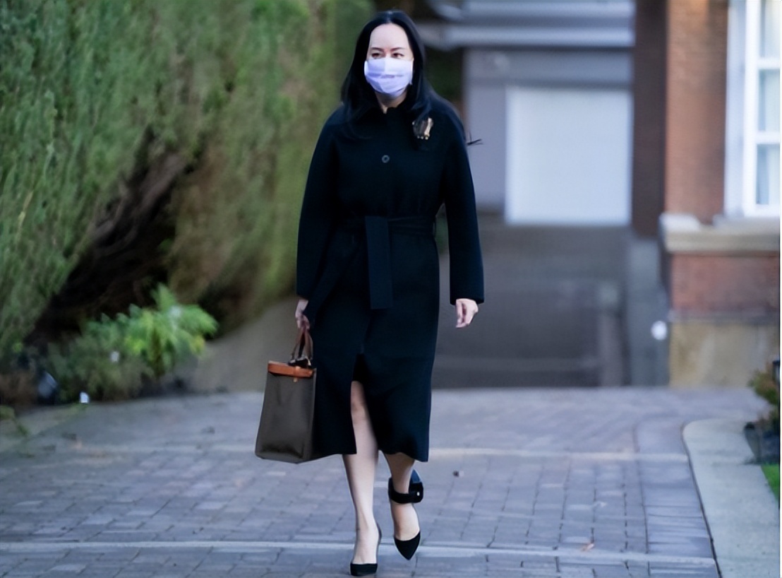 After burning 440 billion yuan, Meng Wanzhou officially announced that ...