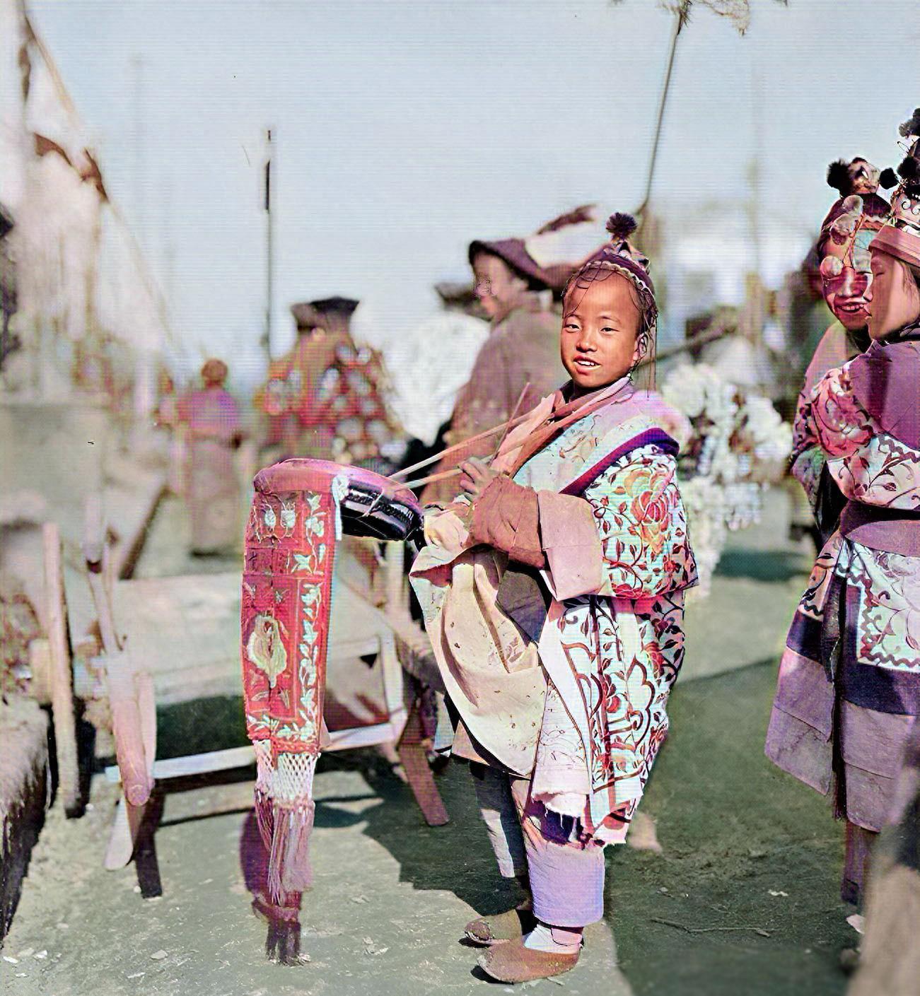 20 colorized old photos from the late Qing Dynasty, including the iron ...