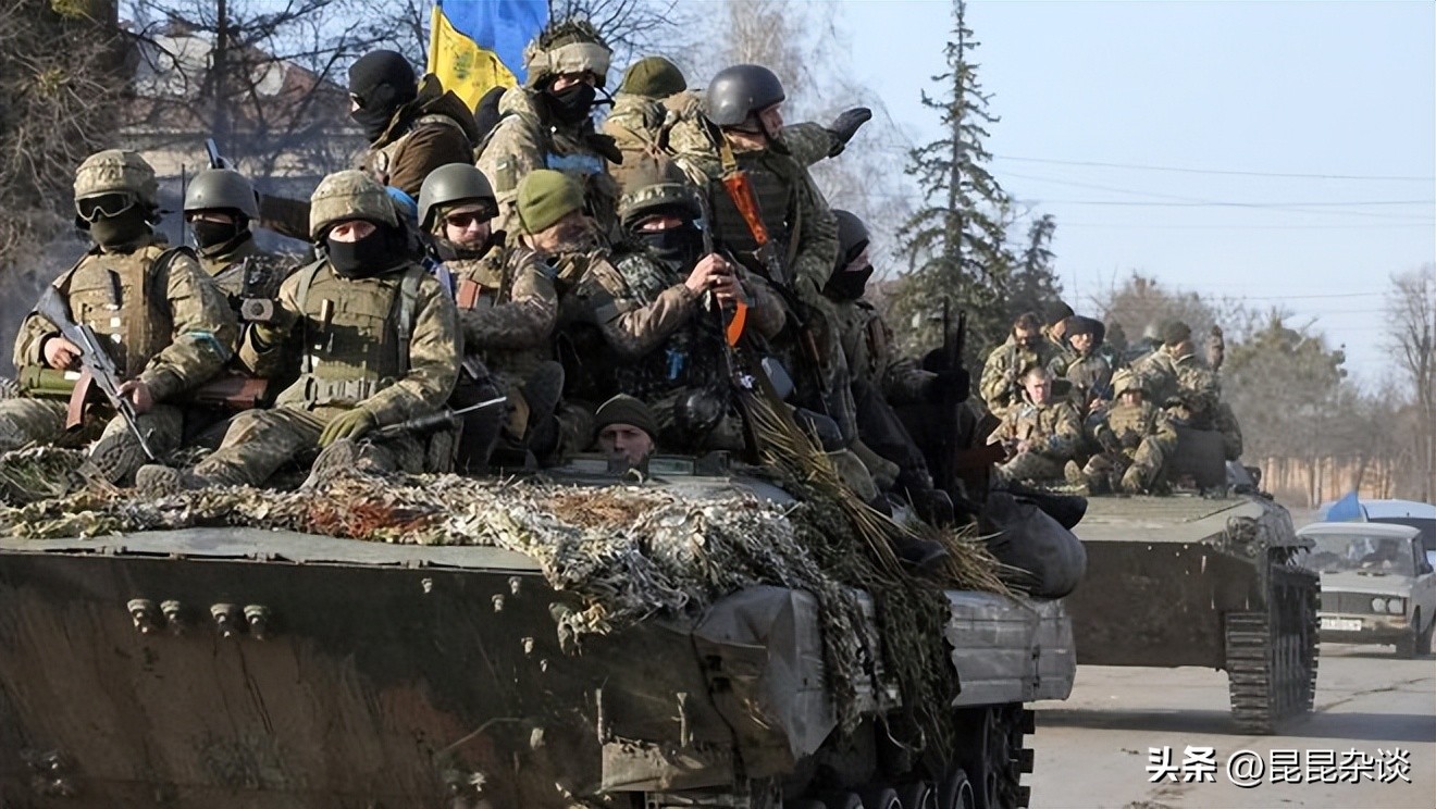 Wujun went crazy! Launched 30 attacks in 24 hours, a hundred artillery ...