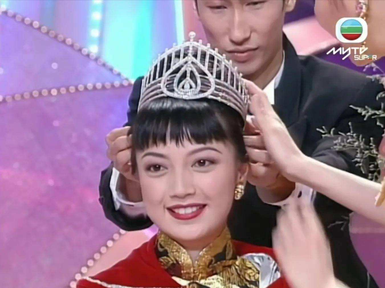 Former Miss Hong Kong champion Yang Wanyi: She looks like a little ...