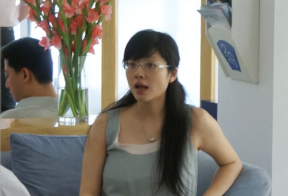 Ji Xueping, a famous anchor - iNEWS