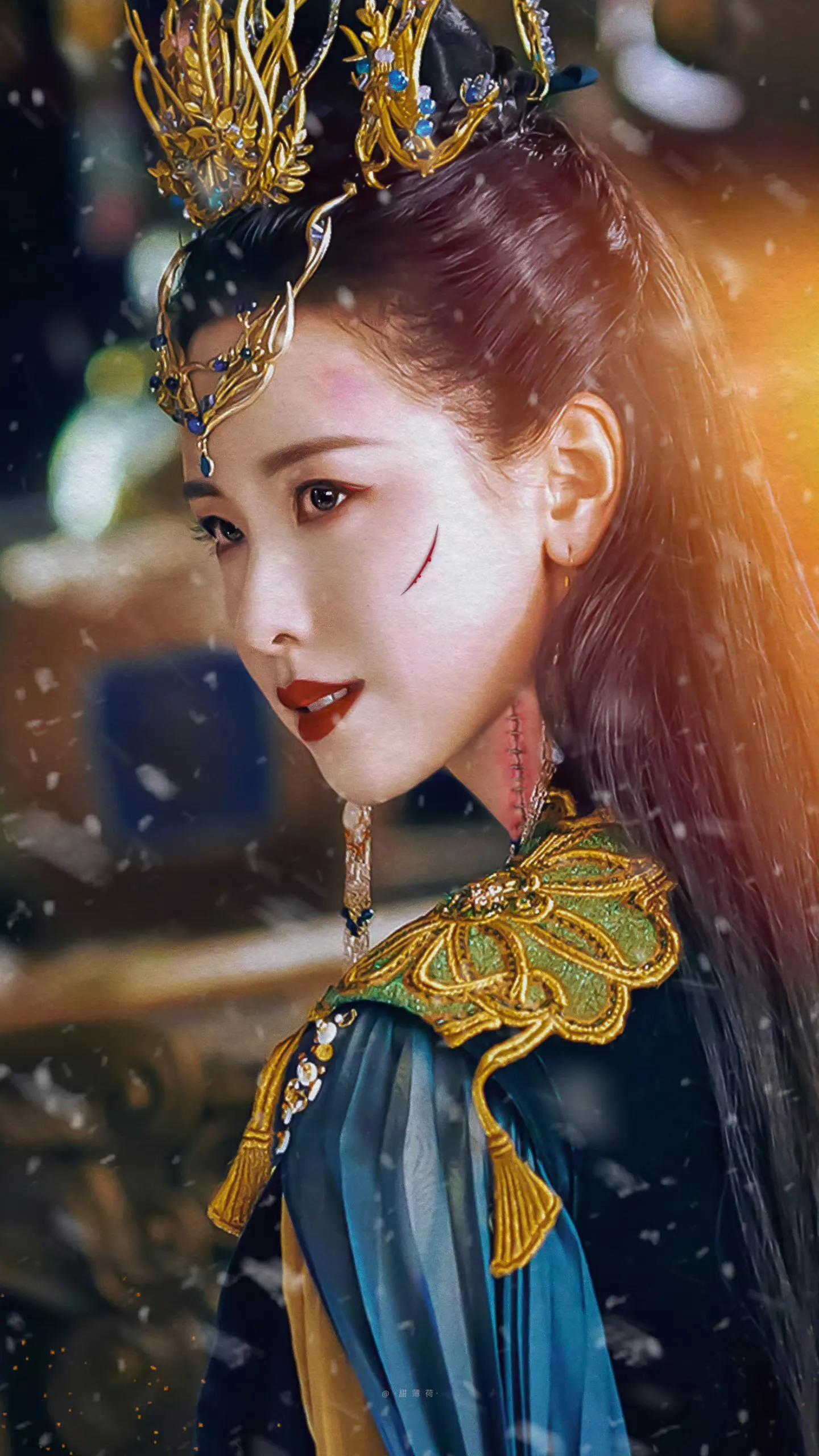 Duling Chen played Bailu in "Till The End Of The Moon", and his acting ...