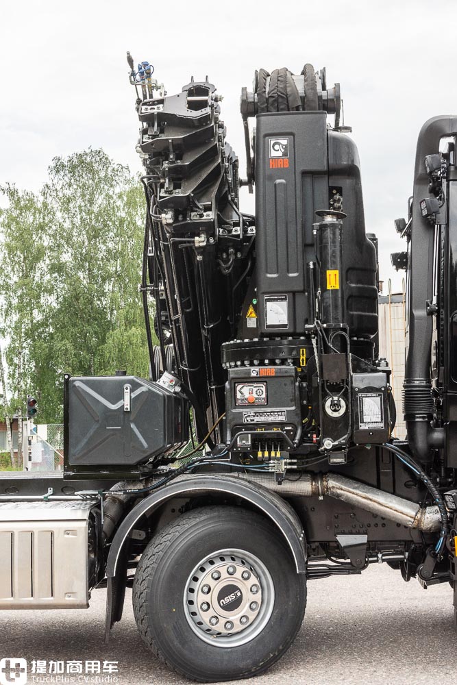 Interpret the powerful performance of Sisu trucks to the extreme, and ...