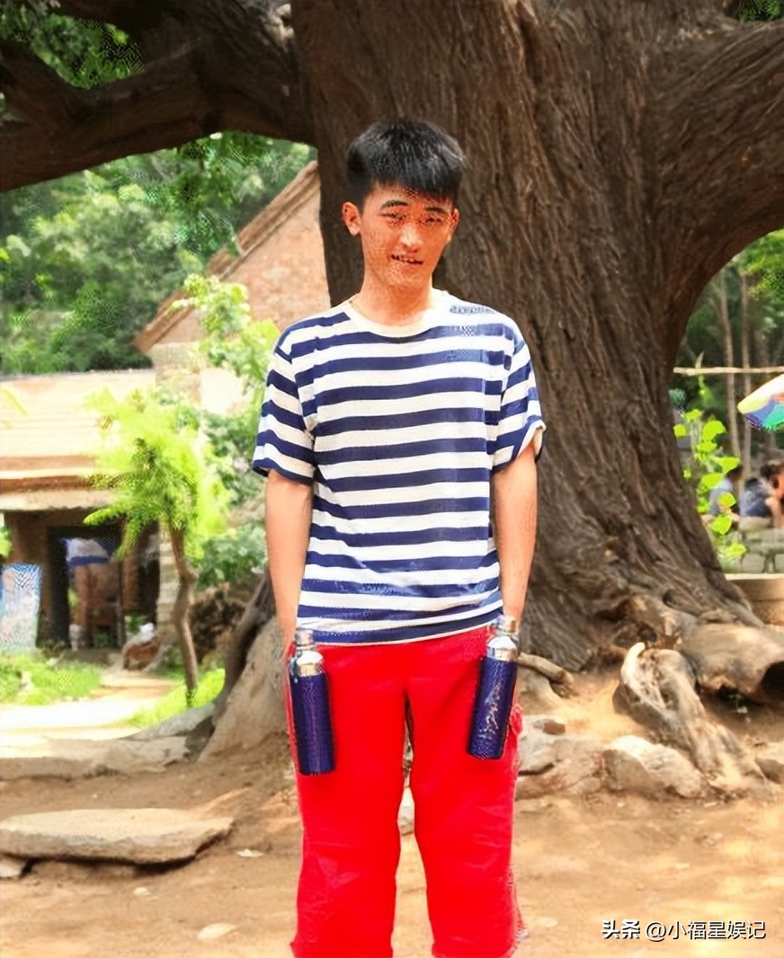 Jiang Han: After 10 years of debut, his works are all big hits, but few ...