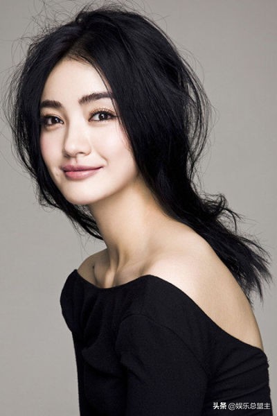 She became famous overnight in late autumn, had 5 kiss scenes with Sun ...