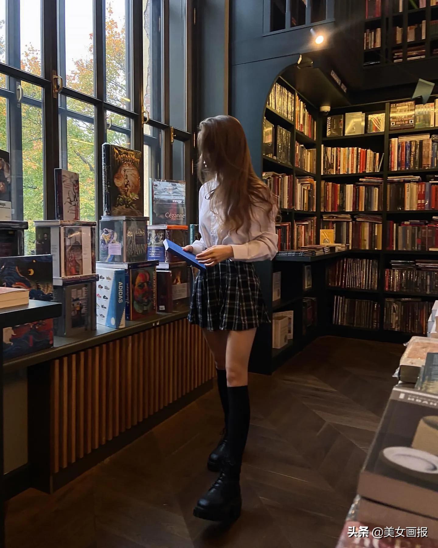 Russian beautiful girl yumifka - iMedia