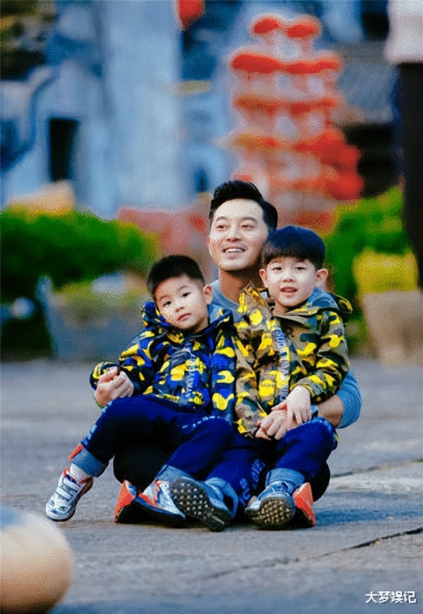 Was named "Northeast Song Zhongji"! "Dad 4" Anji's recent photos were ...