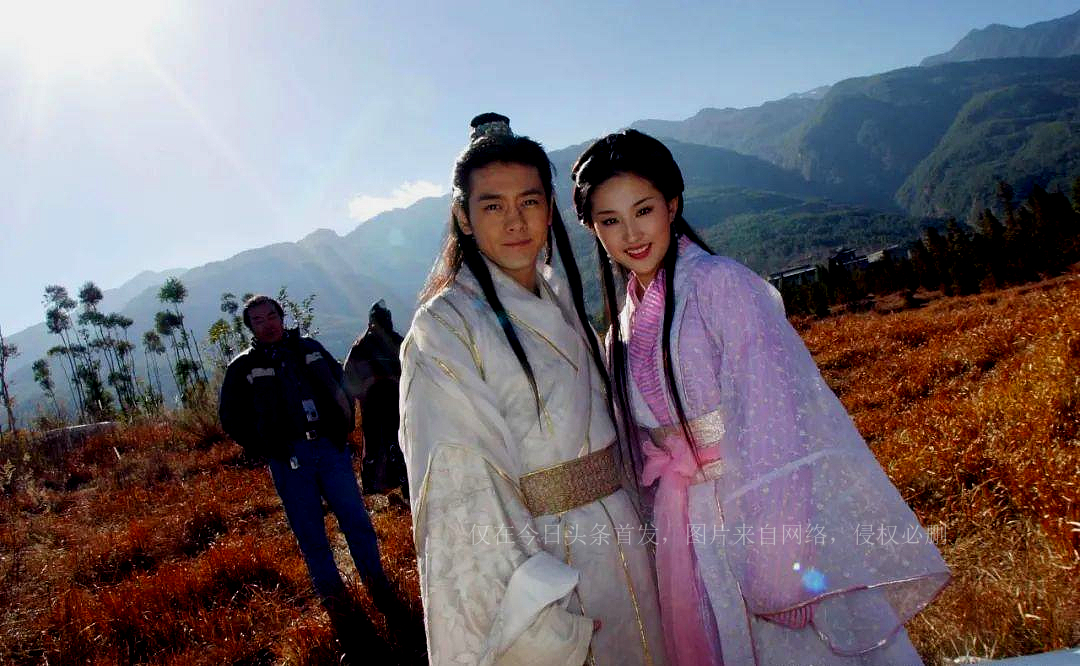 In the new "Demi-Gods and Semi-Devils" Ugly Man Picture Book, Duan Yu ...