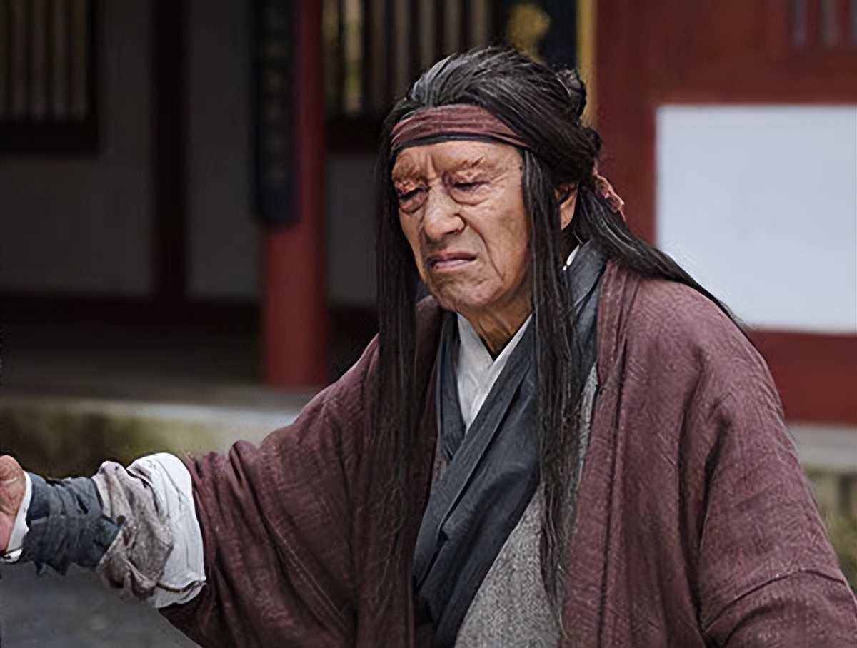 Guo Fu is not Guo Jing's biological daughter, but the daughter of Huang ...