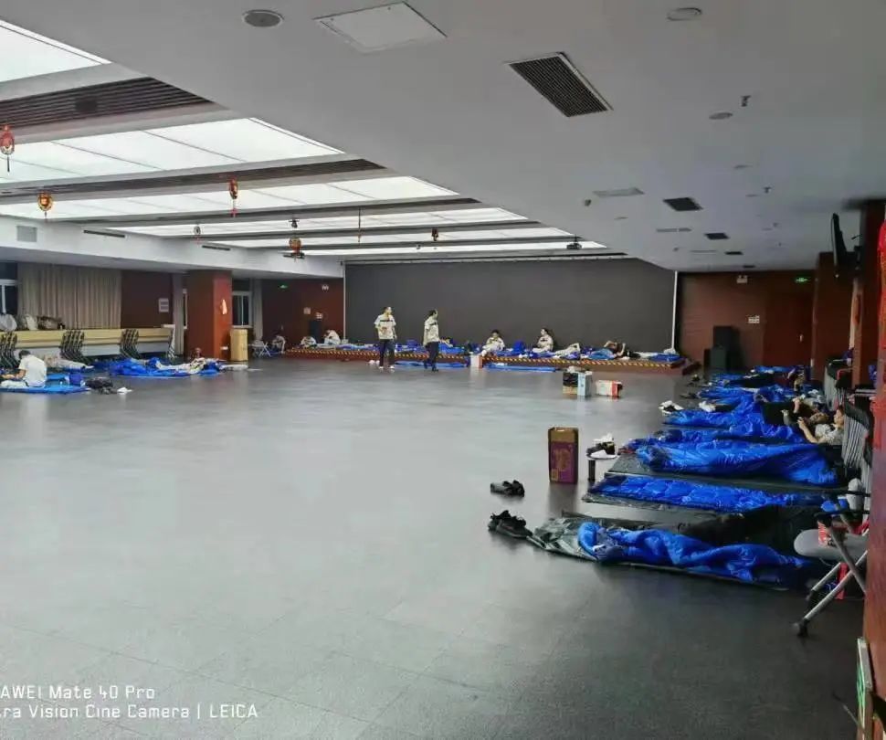 Car companies stop production - iNEWS