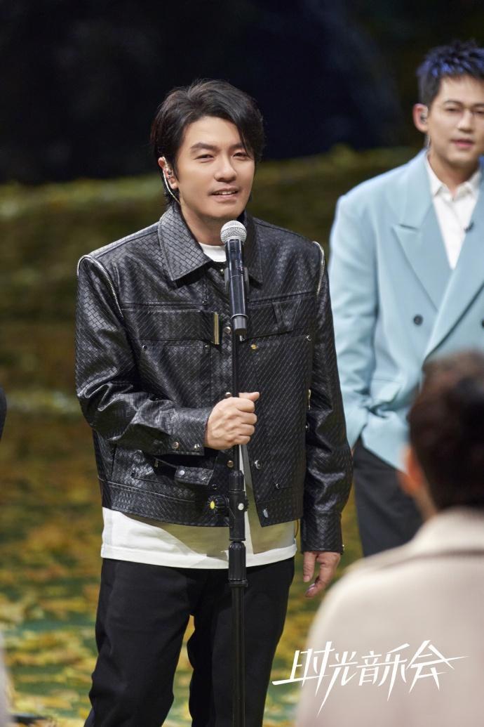 He Jiong appeared in "Time Concert" in surprise, and a song "Let It Be ...