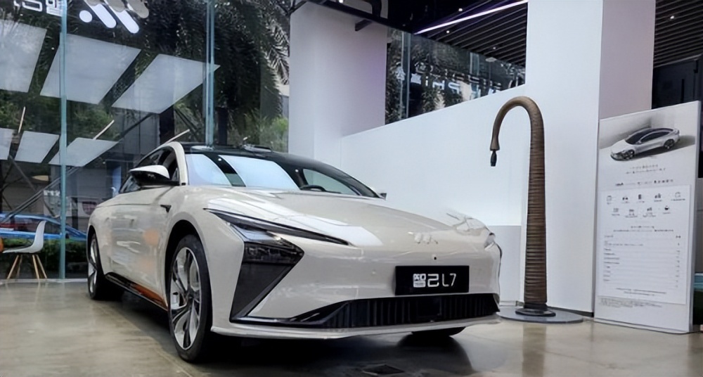 With the rise of high-end pure electricity, who is Zhiji L7 and Ji ...