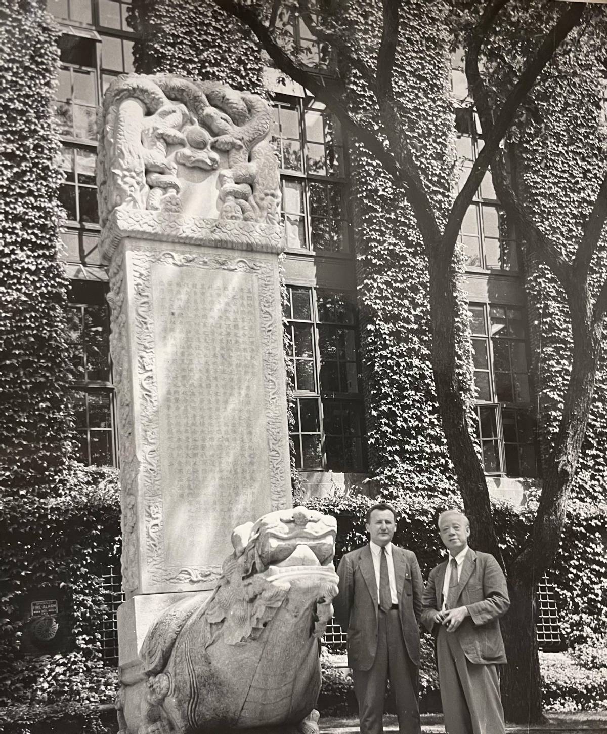 Li Ruohong talks about the history of Sinology at Harvard - iNEWS