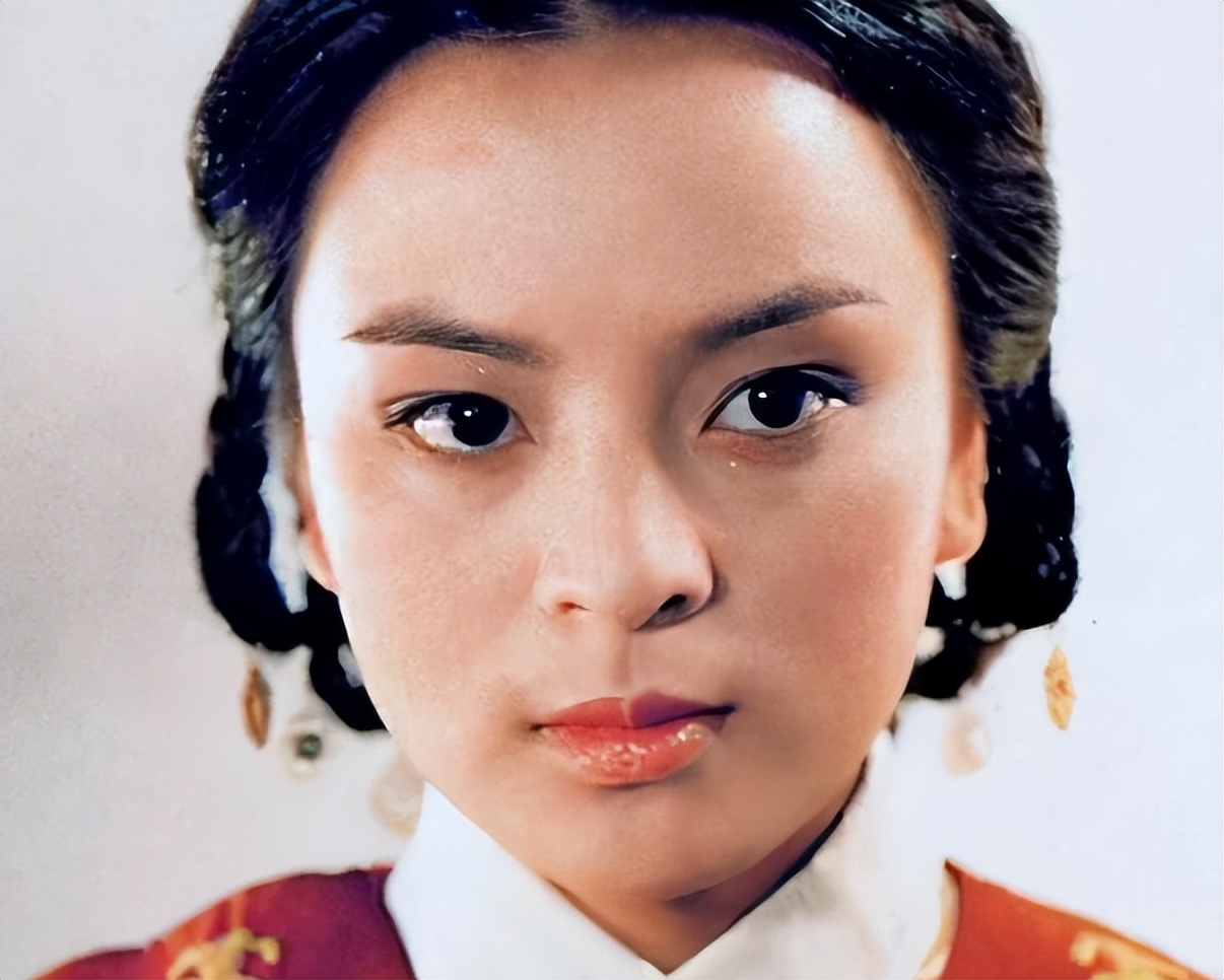 Dongfang Wenying: In "Dream of Red Mansions", she is Tan Chun and the ...