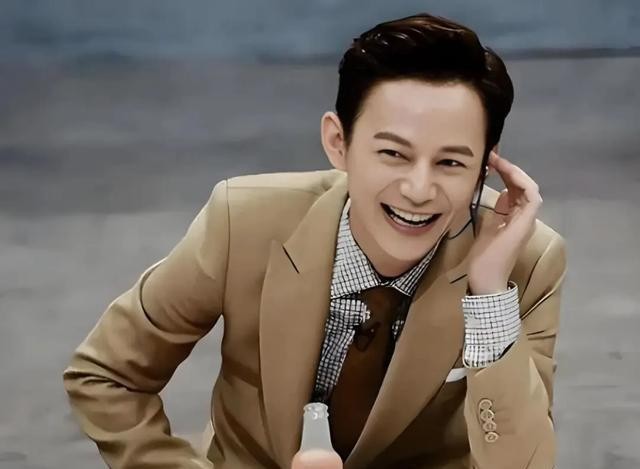 What a pity! These 7 male stars are handsome but short. The contrast ...