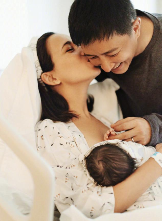 Lu Jingshan's family reunited at Christmas, her daughter inherited Han ...