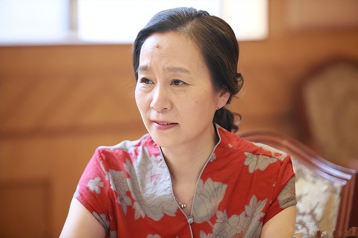 Actor Xi Meijuan: Divorced without confinement, single mother for 27 ...