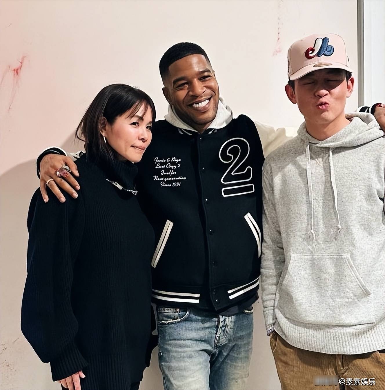 Tony Leung and Edison Chen met at a fashion event, and the two male ...