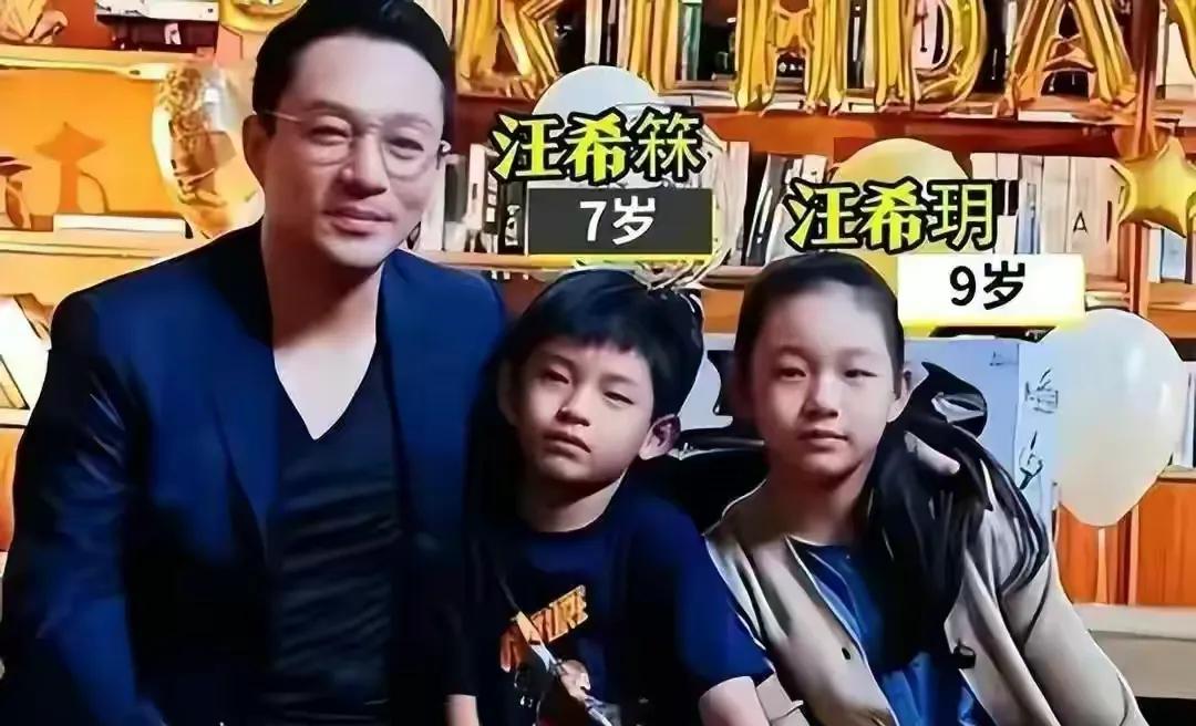 Wang Xiaofei sent her children back to Taiwan, Yueer remained silent ...