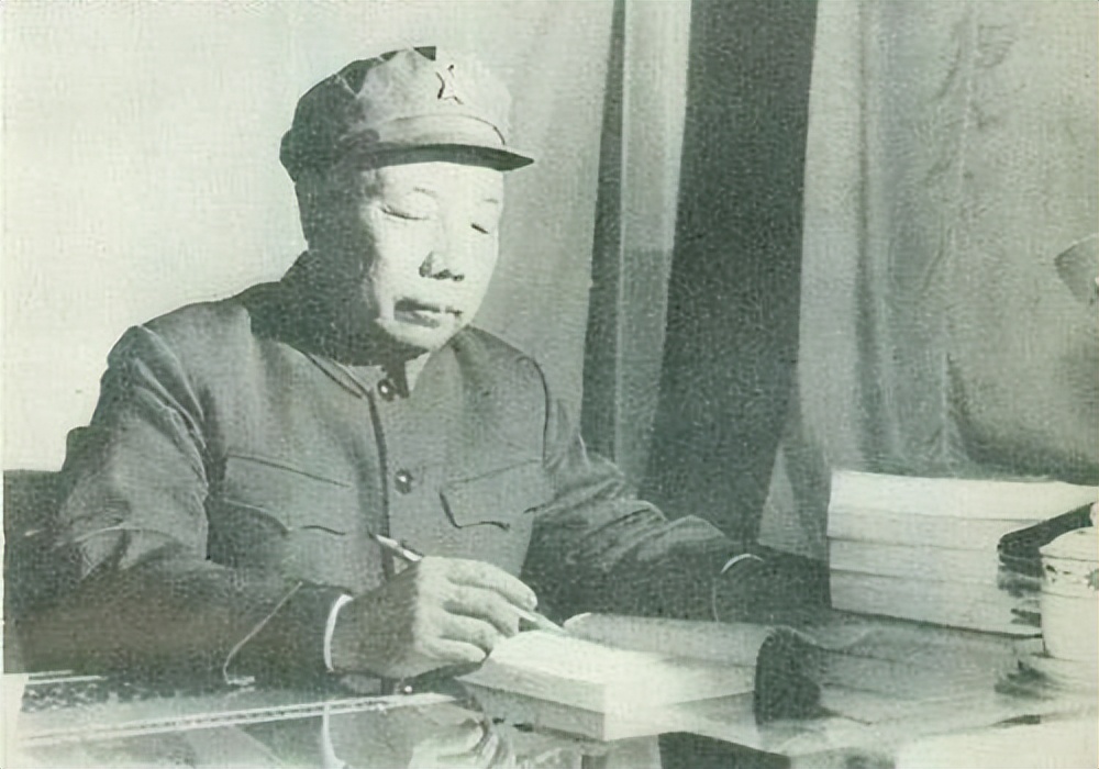 Yang Silu: He was awarded the title of general in 1955, but why was he ...