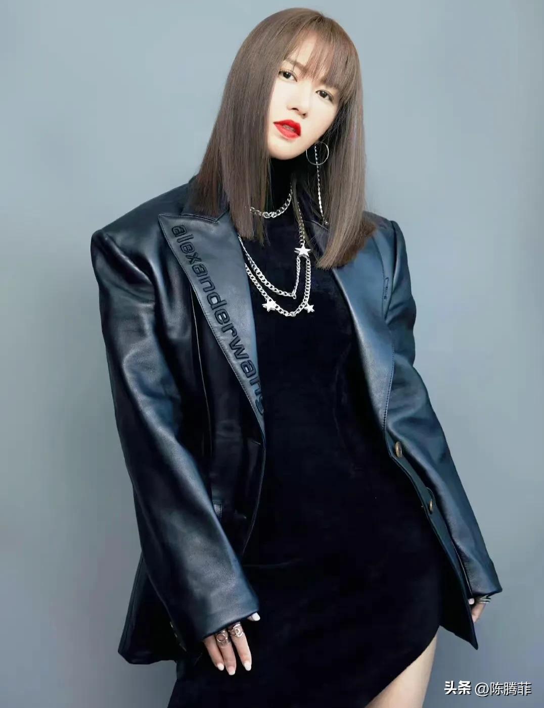 Tan Weiwei is a goddess singer with an unruly personality and a unique ...