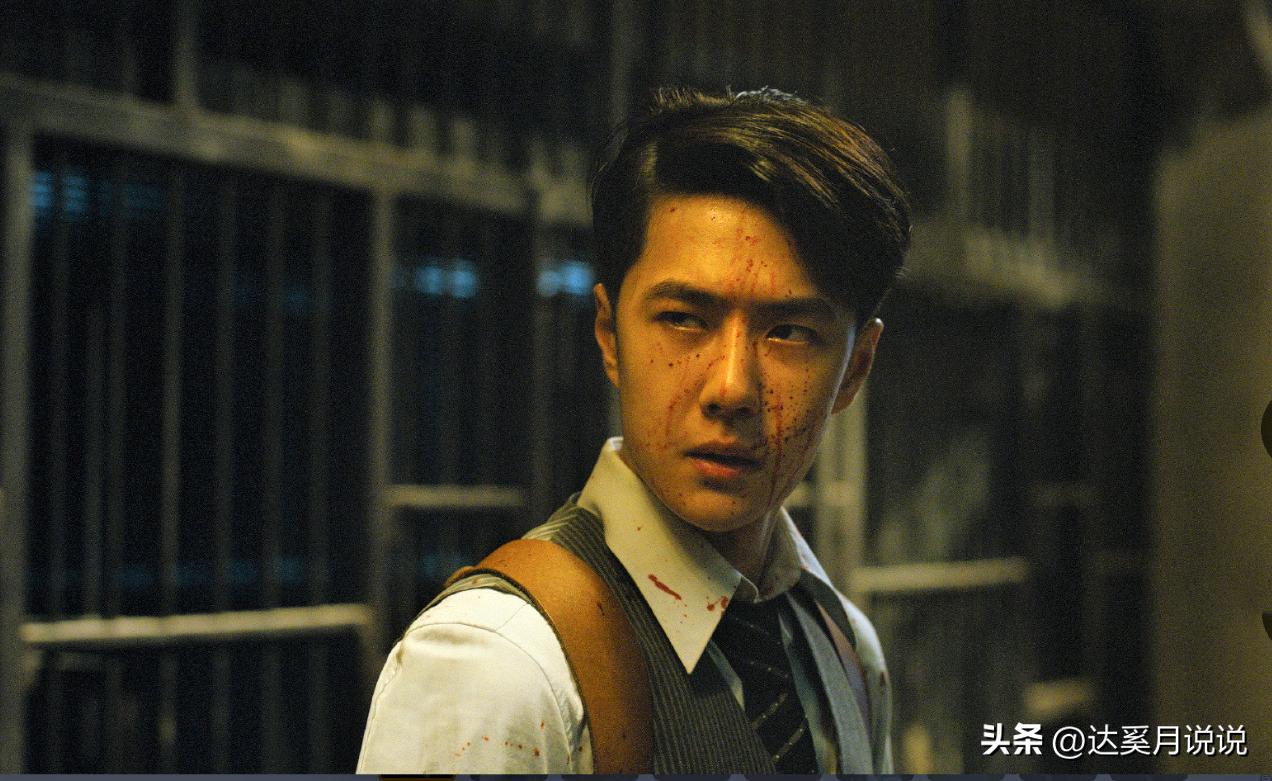 How do professionals evaluate Wang Yibo's performance in "Hidden Blade"? - iNEWS