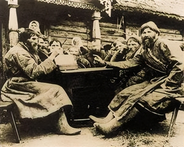 The horn of liberation! The abolition of serfdom in Tsarist Russia: a ...