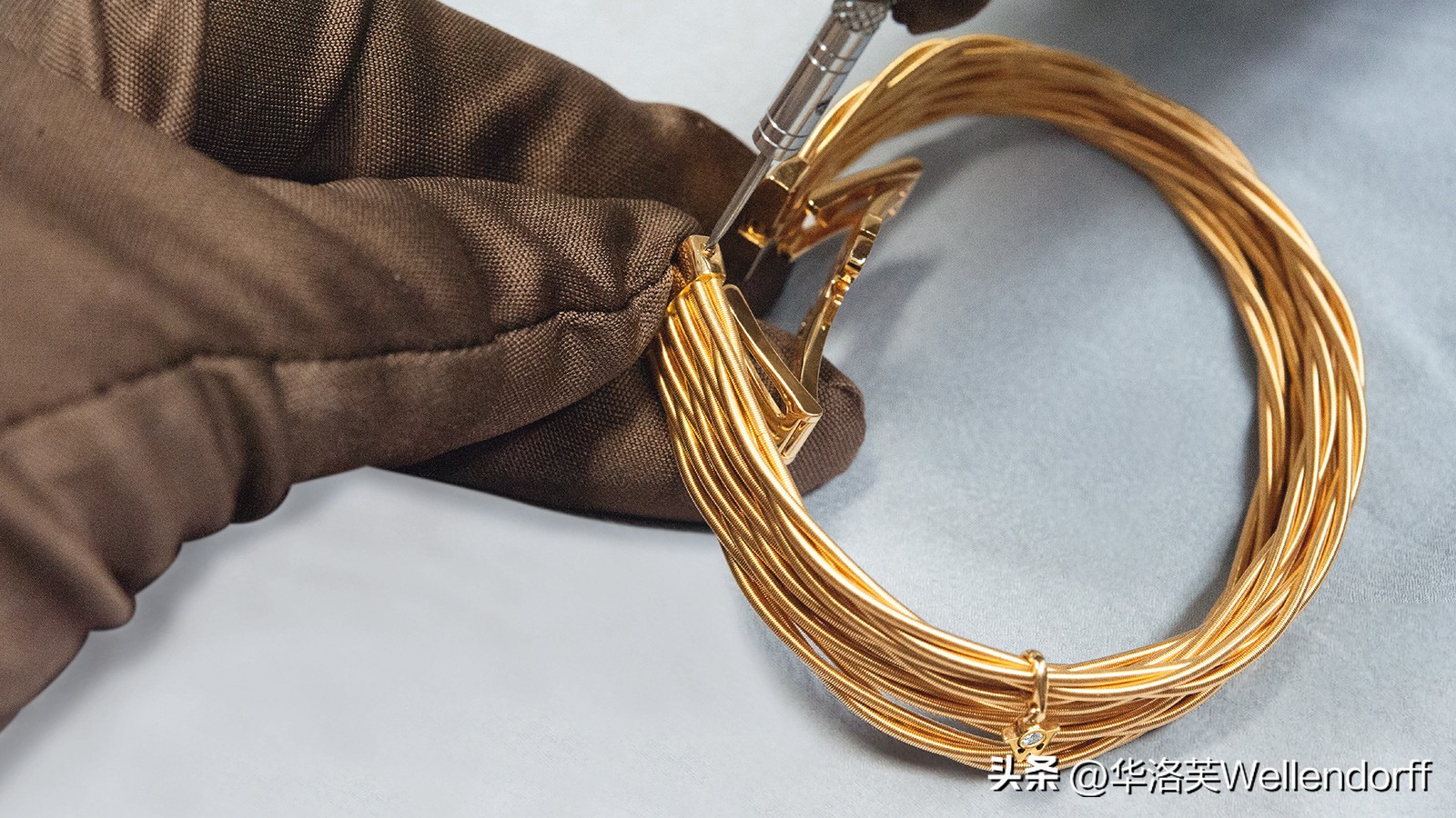 Three generations of gold wire weaving craftsmanship - iNEWS