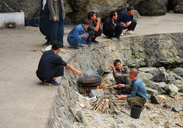 the-old-saying-of-the-ancestors-ten-bachelors-and-nine-stubborn