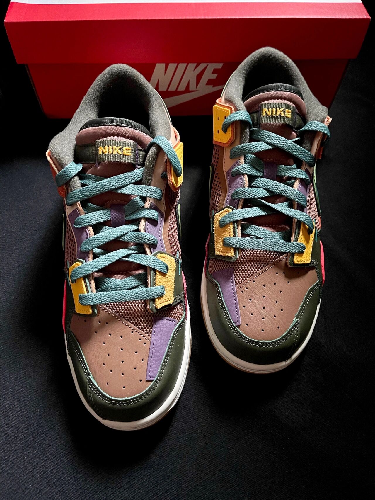 Dunk Low Stitches - iNEWS