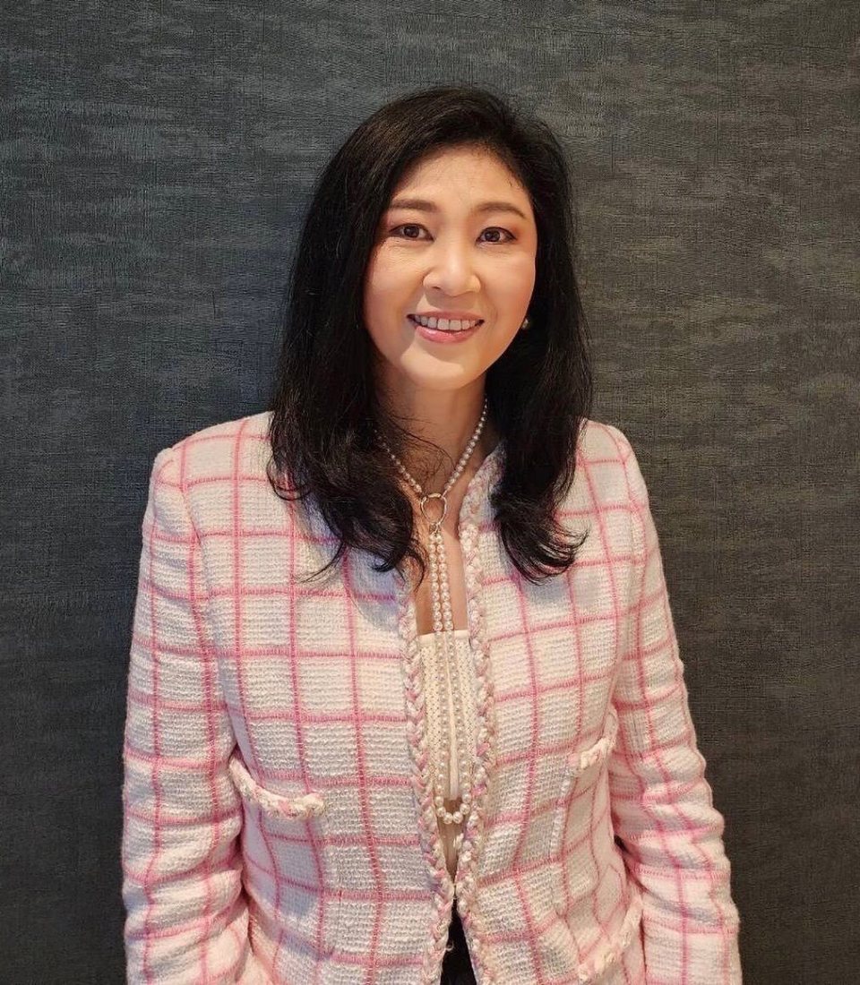 55-year-old Yingluck canvassed votes for her niece, combed her princess ...