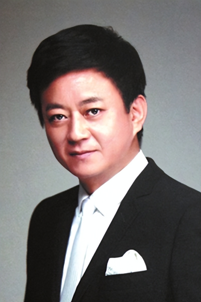 A good "CCTV celebrity", why did Zhu Jun fall into such a field? - iNEWS
