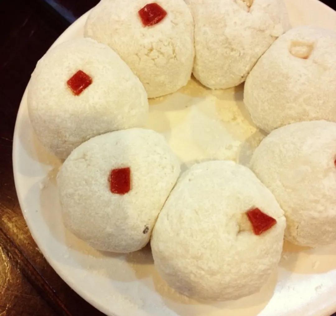 Aiwowo, a famous Beijing snack - iNEWS
