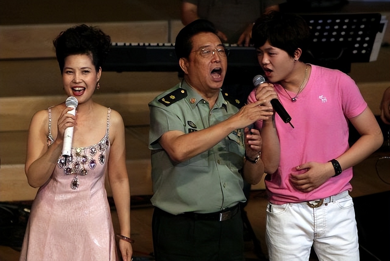 Li Tianyi was sentenced to ten years in prison and changed his name and ...